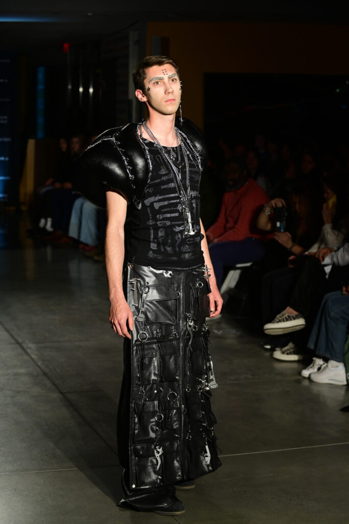 Maison at Yale: Zhimeng Liu takes centerstage on runway - CTfashionMag.com