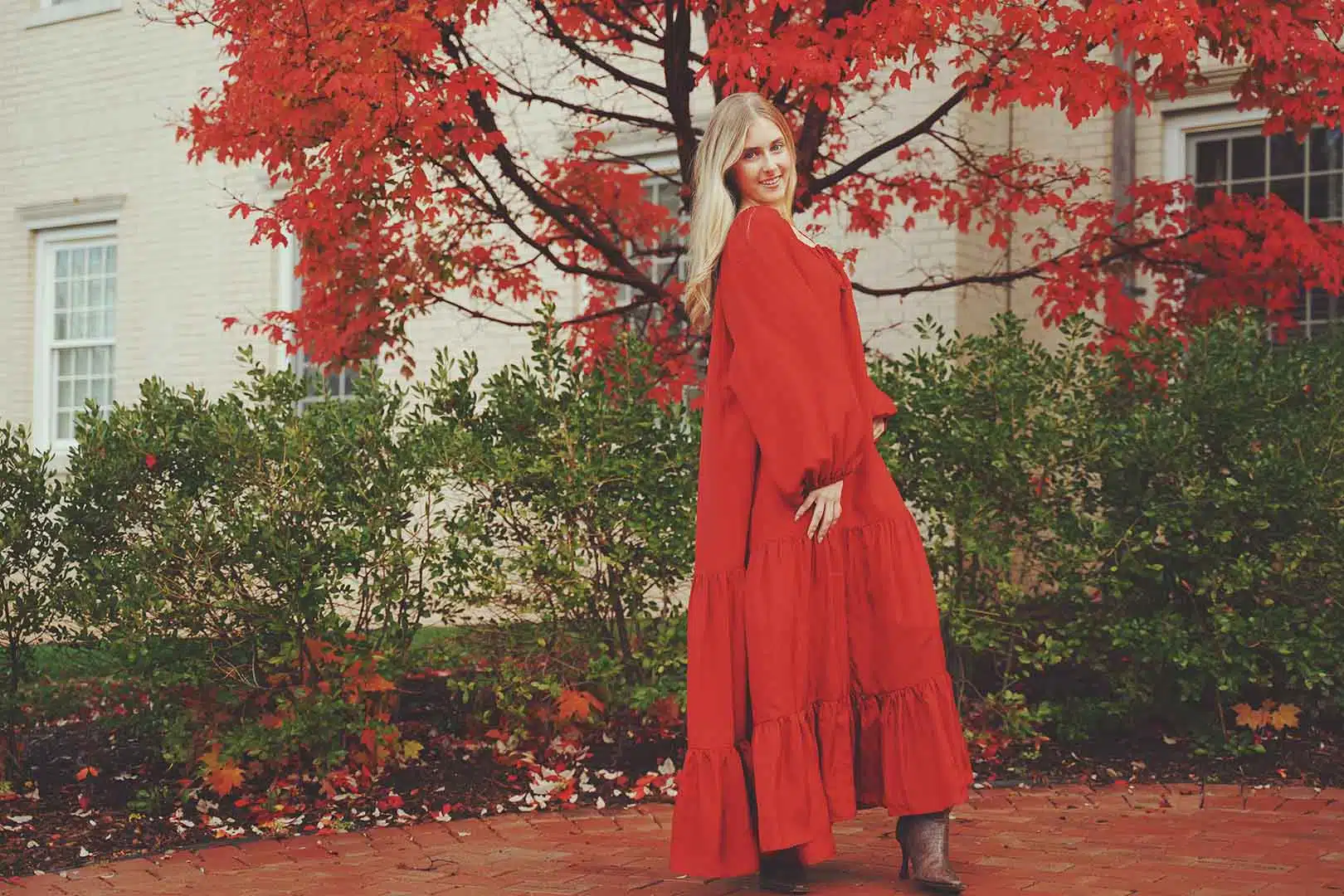 Fashion editorial: Matching autumn’s beauty - CTfashionMag.com